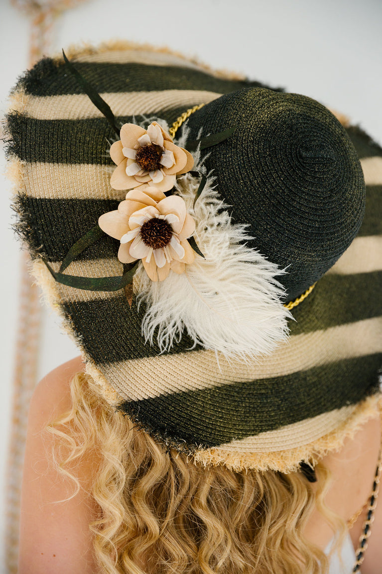 BORN TO YACHT SUN HAT – Judith March