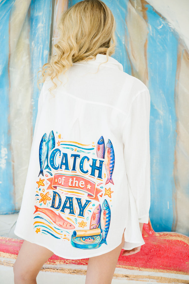 CATCH OF THE DAY WHITE BUTTON DOWN – Judith March